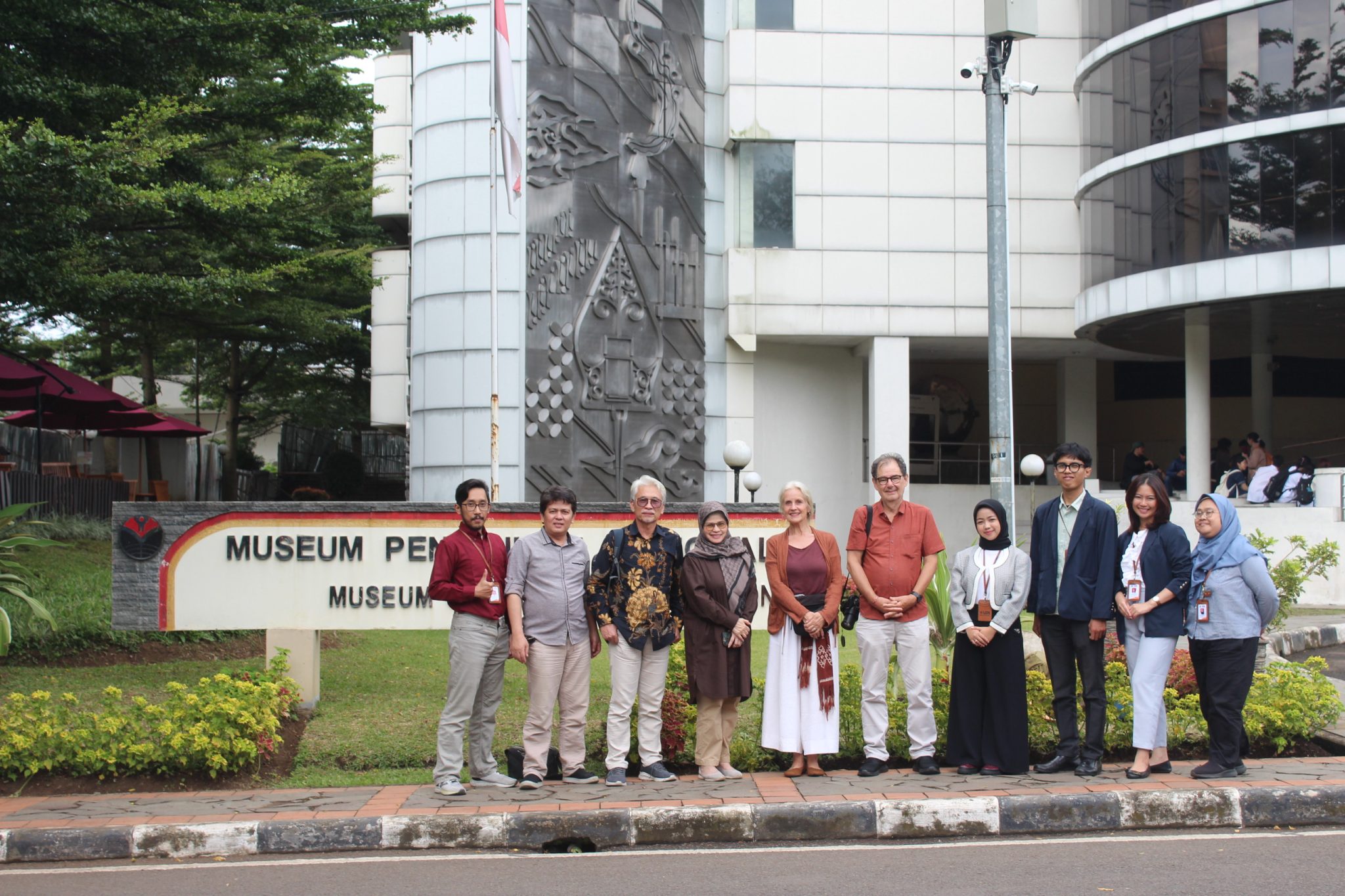 MENJEMBATANI SEJARAH PENDIDIKAN DUNIA: ONDERWIJS MUSEUM RENCANAKAN ...